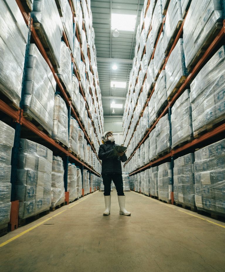 What is Wholesale and How it Benefits the Supply Chain