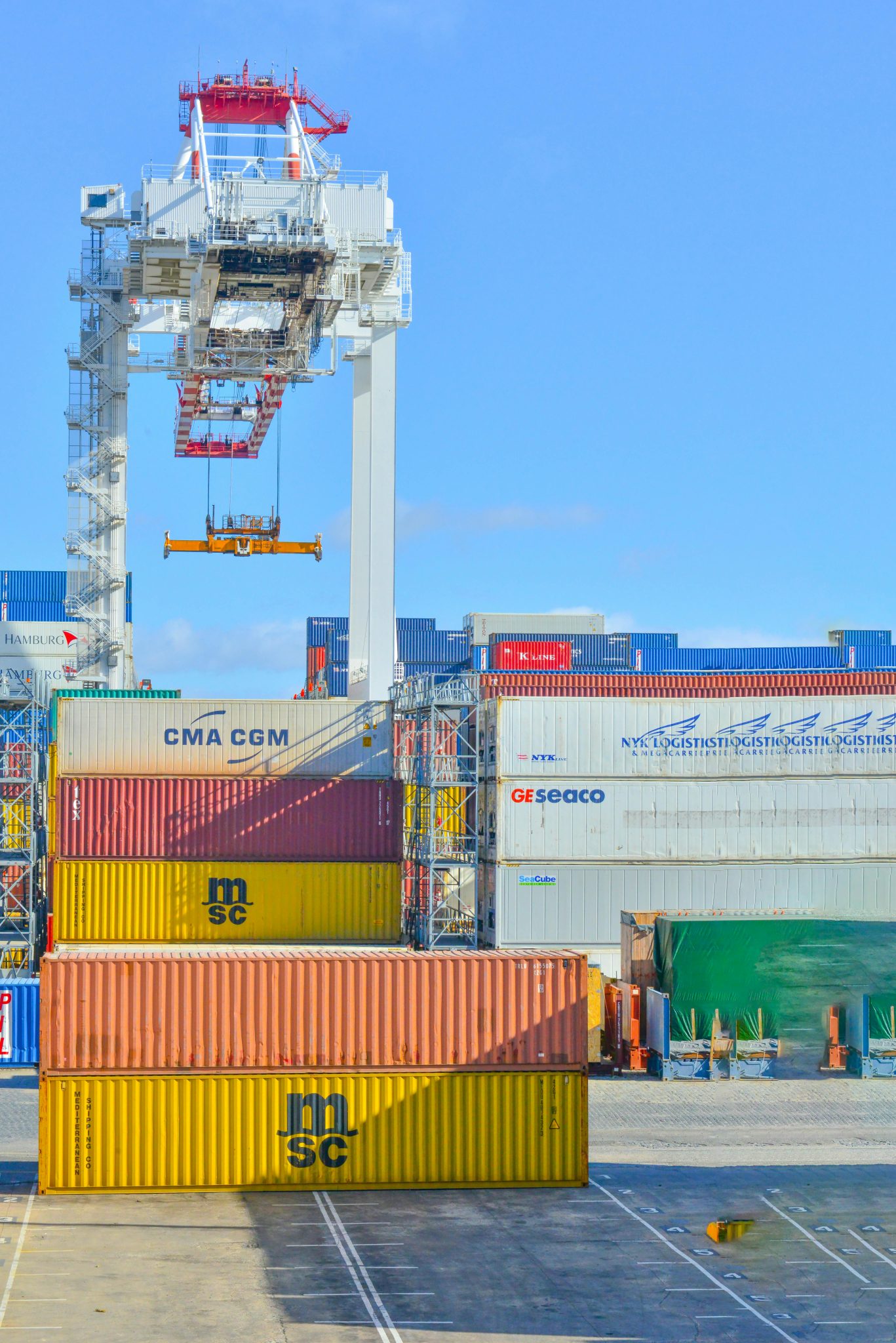 What is TEU: A Standard Measure in the Shipping Industry