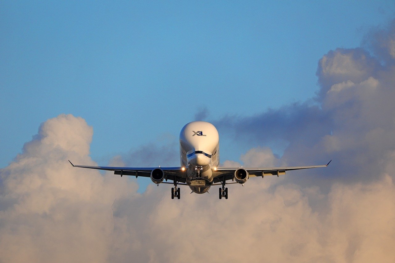 MAWB: Guía Completa del Master Air Waybill - Linbis Logistics